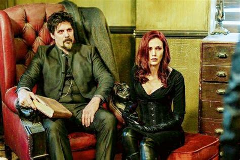 Pin By Jourdyn ⋆♱ ♱⋆ On Van Helsing☠️ Van Helsing Tv Show Van Helsing Tv Van Helsing 2016