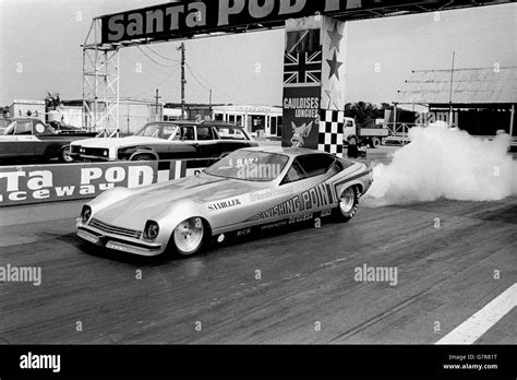 Wheel Rocket Car Vanishing Point Santa Pod Raceway Hi Res Stock