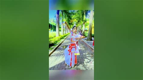 හැඩට නටන්න වරම් දුන්න බෙර අත්වලට බෙහෙවින් පිං සෑම නැටුම් ශිල්පියෙක්ටම ආයු බෝ වේවා🙏 Dance ශ්