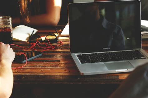 图片素材 笔记本电脑 上网本 电子设备 个人电脑 技术 小工具 电脑硬件 计算机键盘 触摸板 屏幕 表 显示装置