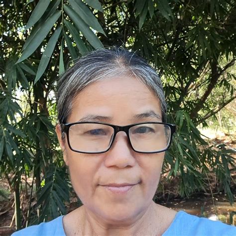 ศูนย์รวมความรู้เกษตร 15สูตรดินปลูกผักปลูกต้นไม้อะไรก็งาม สูตรที่ 1 นำใบมะขาม ใบกระถิน ใบ