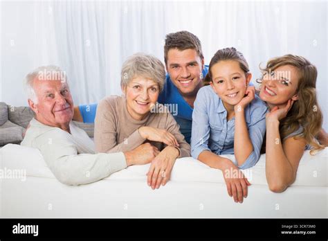 Oma Und Opa Fotos Und Bildmaterial In Hoher Auflösung Alamy