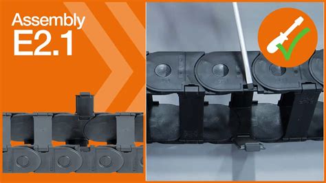 Energy Chain System E2 26 Strong Easily Openable Igus®