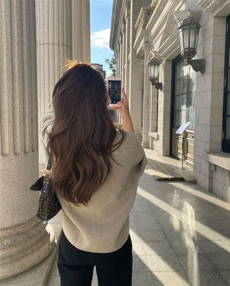 𝑠𝑒𝑜𝑦𝑒𝑜𝑛 ☾︎ Face Aesthetic Korean Aesthetic Long Hair Styles