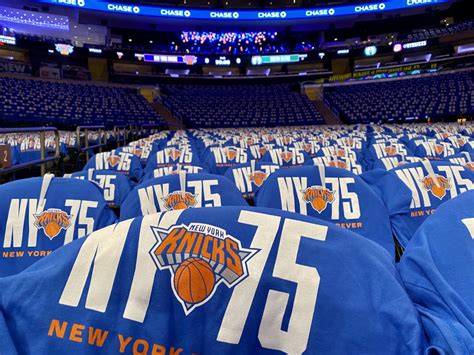 Lebron James Meilleur Marqueur All Time Bio And Stats