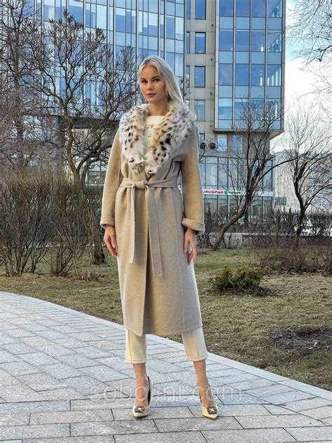 Пальто кашемірове з хутром Рись продаж ціна у Києві Жіночі пальта від Хутряна фабрика Tm