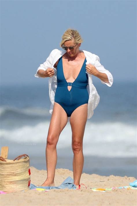 Jane Krakowski Janekrakowski Sunshine Nude Onlyfans Photo The Fappening Plus