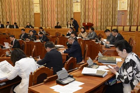 Байгалийн ургамлын тухай хуулийн төслийг хэлэлцэхийг дэмжив