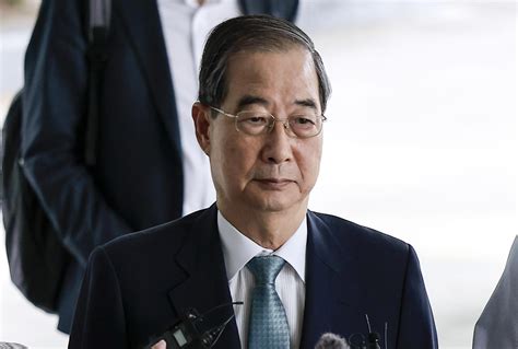 특검 한덕수 피의자 신분 조사…前총리 첫 구속영장 청구 가능성