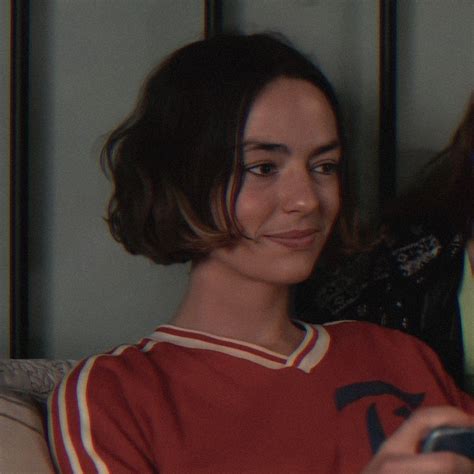 Casey Icon Atypical Ideias De Cabelo Cabelo Garotas