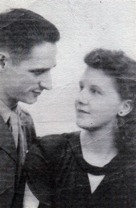 Rebecca Moffitts Instagram Twitter And Facebook On Idcrawl