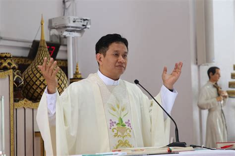 ฉลองพระเมตตาวัดพระมหาไถ่