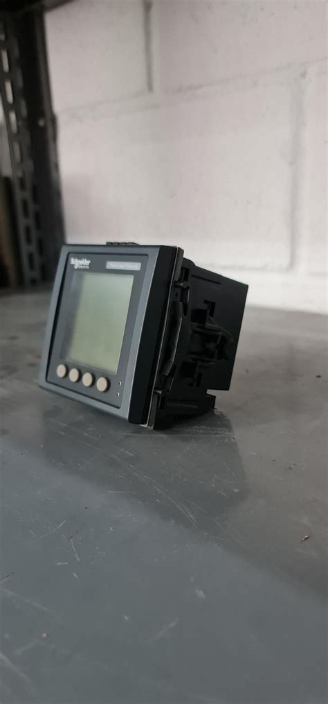 Multimedidor Schneider Powerlogic Pm5100 6 PÇ