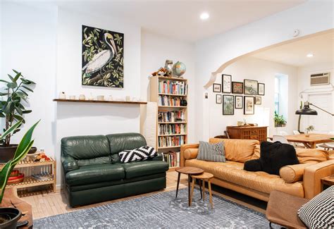 10 Colors That Go With An Olive Green Couch Wall Color For Olive