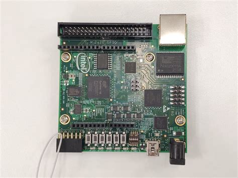 Cyclone 10 Lp Fpga 評価キット Fpgaマガジン公式