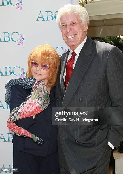 Ann Margret 2010 Photos And Premium High Res Pictures Getty Images