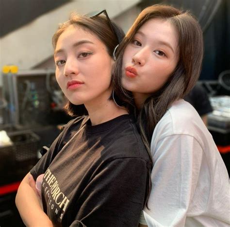 Jihyo And Sana Sahyo R Twiceships