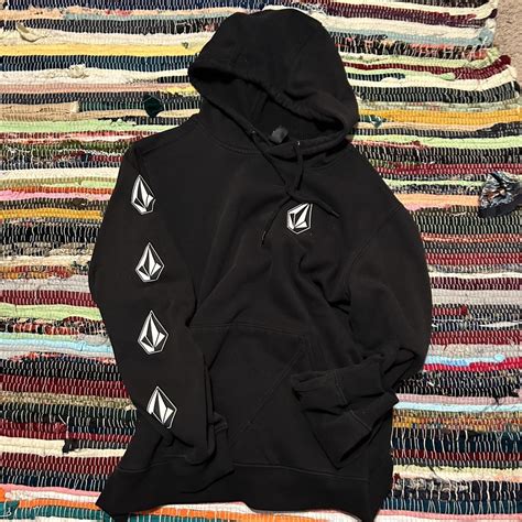 Black Volcom Hoodie Super Soft And In Great Condition Depop