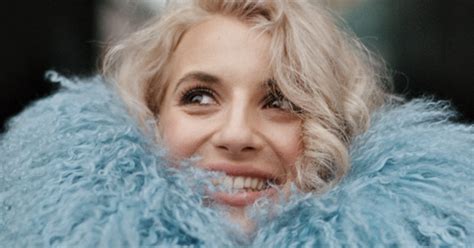 Emma Smith Singer Songwriter Topliner London Soundbetter