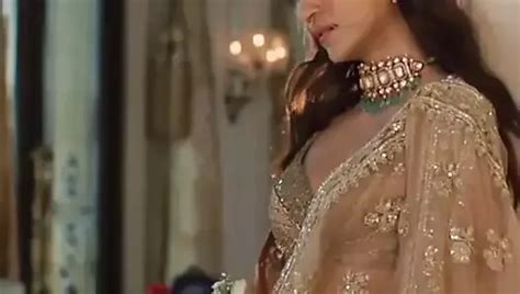 Free Kriti Sanon Porn Videos XHamster