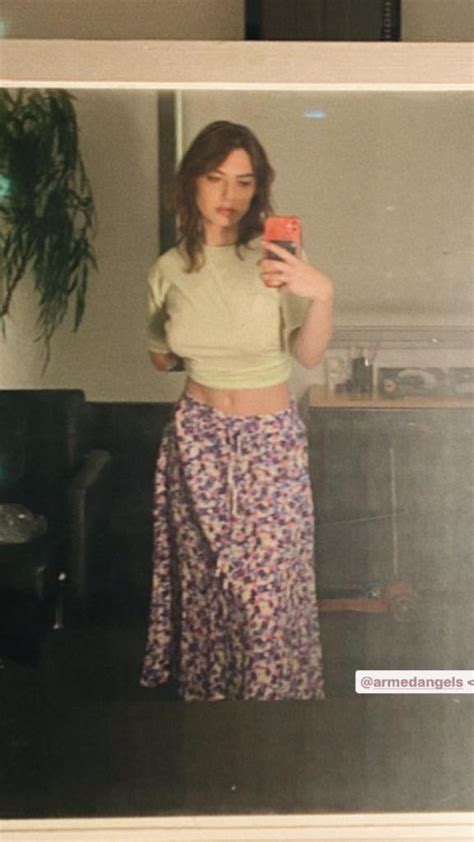 Sophie Bouquet 😍 R Celebsnl