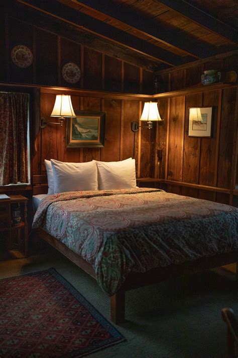 Franklin Room — Deetjens Big Sur Inn