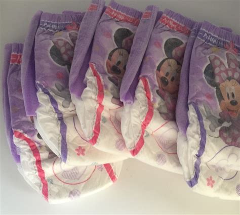 Minnie Mouse 3t 4t Pull Ups Lot Of 5 Collectible With Hook And