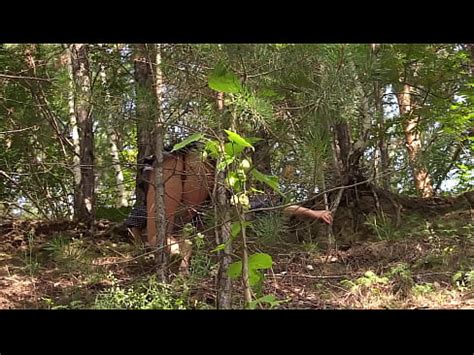 Gorgeous Butt Upskirt Without Panties Outdoors Voyeur Spying On A Milf In A Public Park