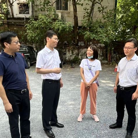 阚保勇到北湖区开展下访工作围墙政府粮贸