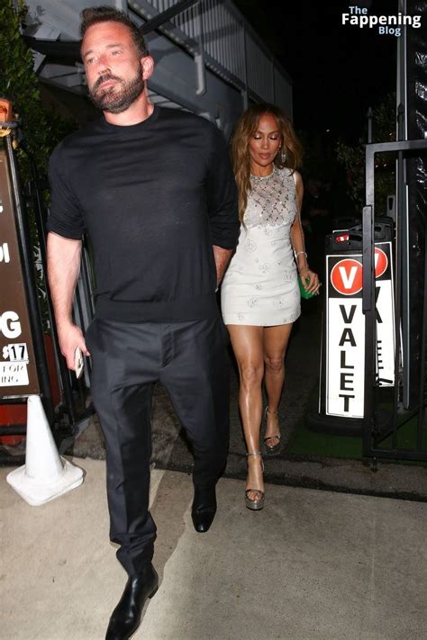 Jennifer Lopez Sexy 151 Photos The Fappening Stars