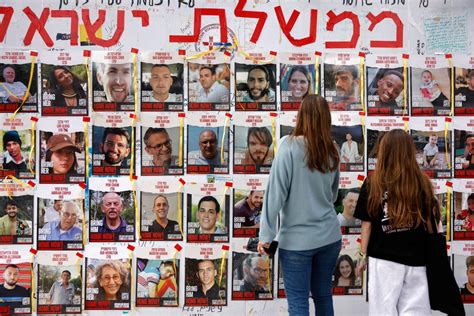 مستشار بارز لنتنياهو يدعوه للاستقالة مع غالانت وهليفي