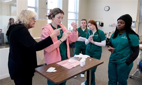 Around Campus Nursing Injection Lab