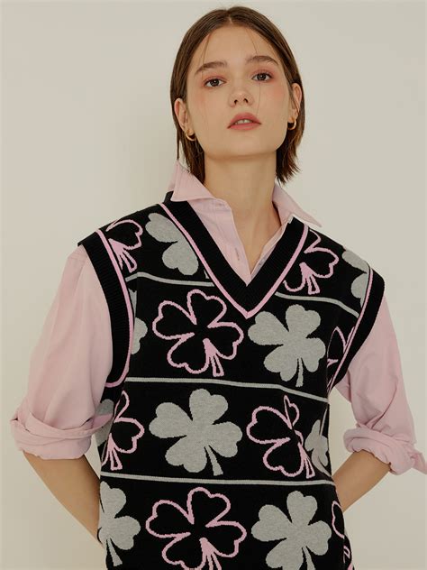 제너럴아이디어 라인 클로버 베스트 Black 위시버킷