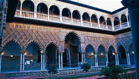 إليك 7 من أهم معالم الحضارة الإسلامية في الأندلس ترحالك