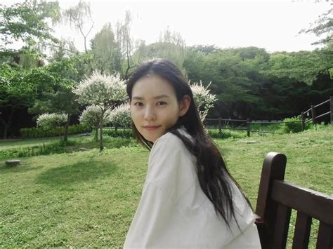 Kim Yoon Hye To Tie The Knot This Month Yahoo Life Singapore