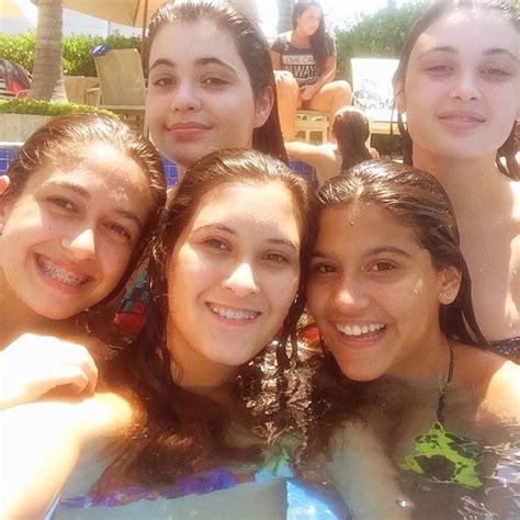 Ego Amigas Filhas De F Tima Bernardes E Fl Via Alessandra Curtem Piscina Not Cias De Ego Teen