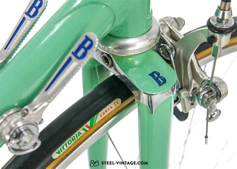 Steel Vintage Bikes Bianchi Superleggera Top Class Road Bike 1981