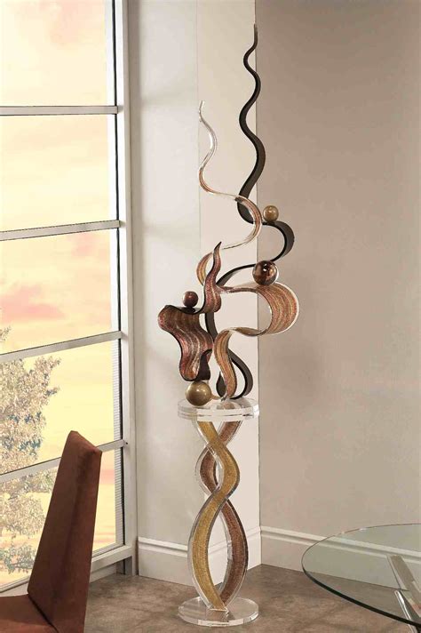 Vibrant Pedestal Shahrooz Art