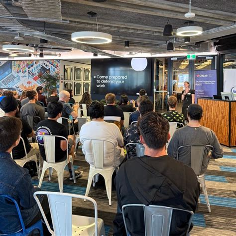 Dataengineering Devmeetup Pulasthi Panamgama