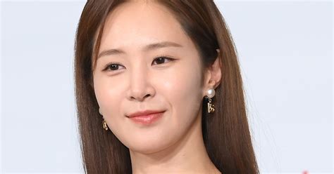 소녀시대 유리 흑진주의 진주 귀걸이[엑s Hd포토]