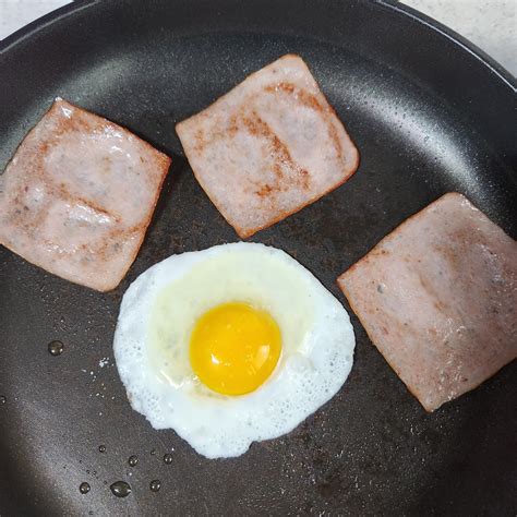 베이글 샌드위치