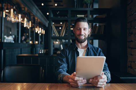 How To Day Trade For A Living In 2025 Complete Guide