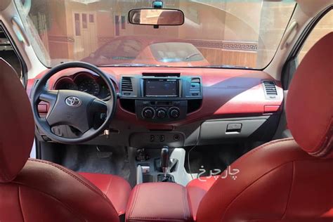 تویوتا هایلوکس دو کابین بلند کارکرده بدنه بدون رنگ اتوماتیک استثنایی