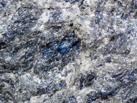 Докембрийский анортозит из штата Нью-Йорк