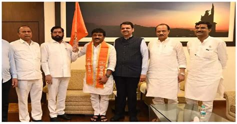 Congress Mla Raju Parwe Join Eknath Shinde Led Shivsena आमदार राजू