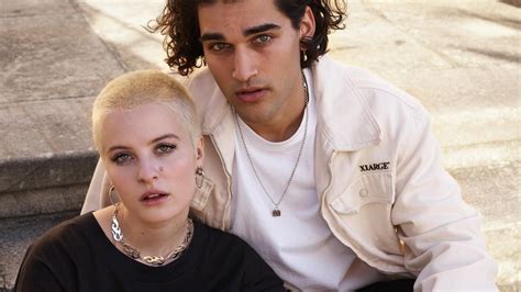 Heartbreak High 2022 Netflix Reveals Cast Characters And Story For