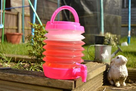 How To Make Homemade Bubble Solution Best DIY Bubble Recipe