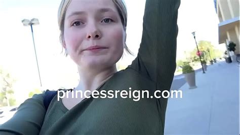 Just Got Out Of The Gym And My Pits Are Sweaty Bet You Wish You Could Touch Me Loser Xxx