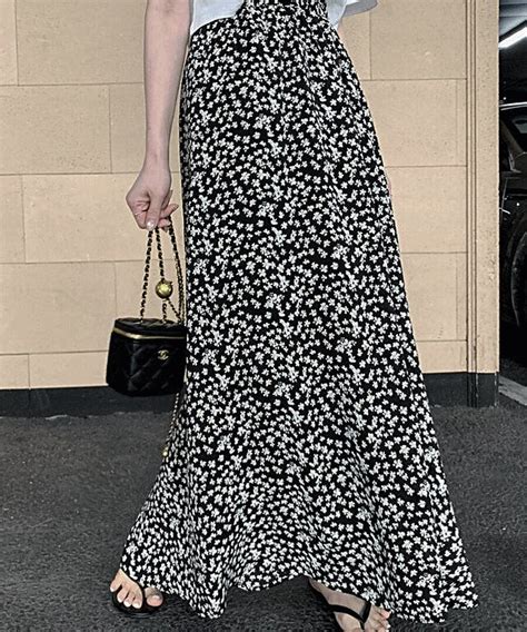 잔꽃 롱 밴딩 꽃무늬 스커트