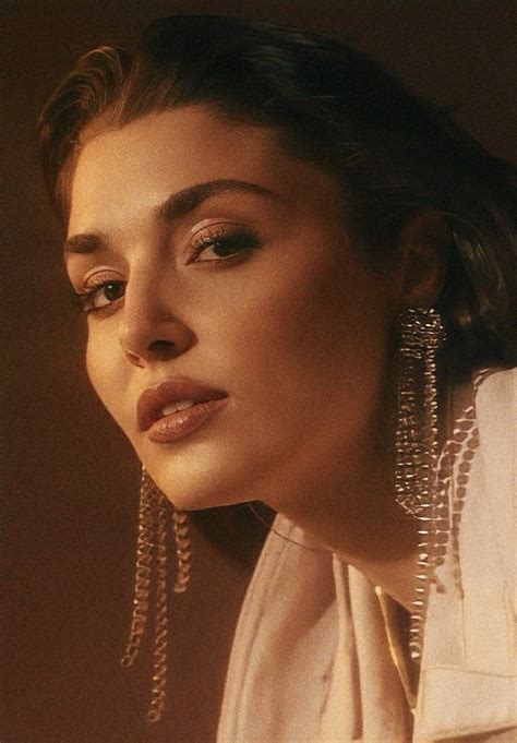 Pin Em Hande Arçel ️ Ensaio Fotográfico Atriz